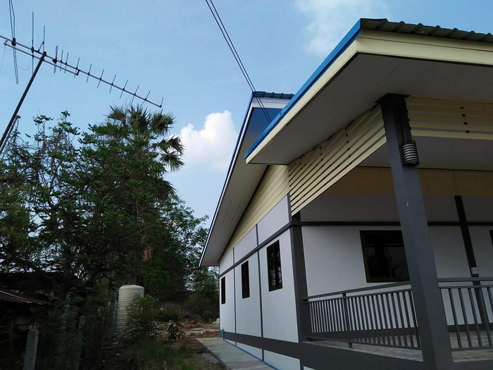 บ้านชั้นเดียวสไตล์ทันสมัย เน้นการออกแบบเรียบง่ายน่าอยู่ เหมาะสำหรับ ...