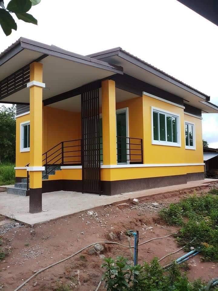 บ้านชั้นเดียวยกพื้นหลังเล็ก ดีไซน์เรียบง่ายกะทัดรัด โทนสีเหลือง 2 ห้องนอน 1 ห้องน้ำ พื้นที่ 65 ...