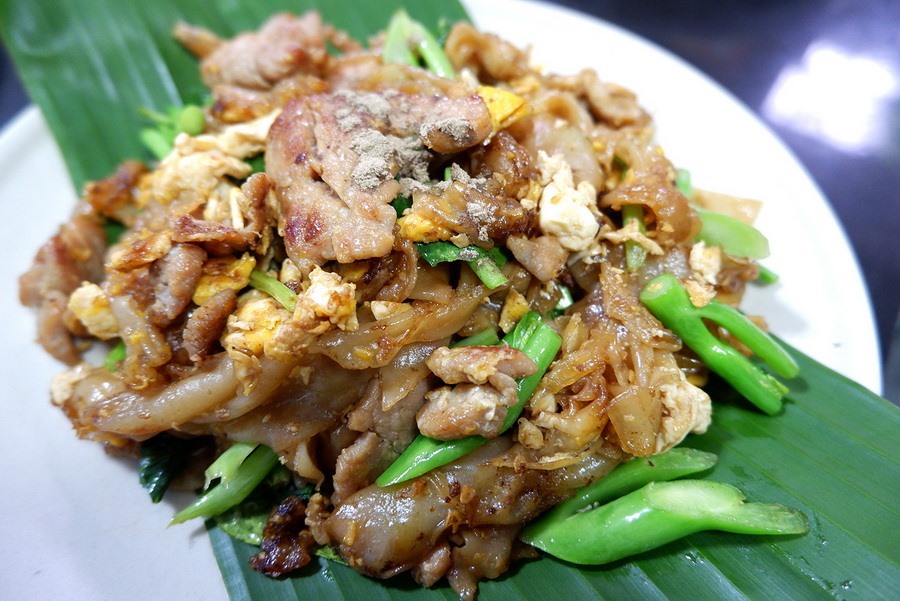 4 เมนู “ผัดซีอิ๊ว” อร่อยเด็ด เส้นหนึบ พร้อมคะน้ากรอบๆ ทานได้ไม่รู้เบื่อ ...