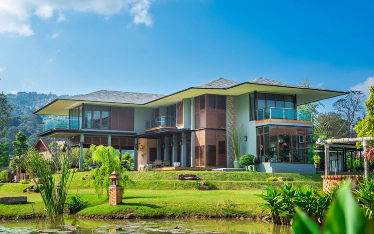 รวม 20 “บ้านหรูลักซ์ชัวรี่” ออกแบบตกแต่งอย่างสวยงามวิจิตร แต่ละหลังเริ่มต้นตั้งแต่ 4 ล้านบาท ...