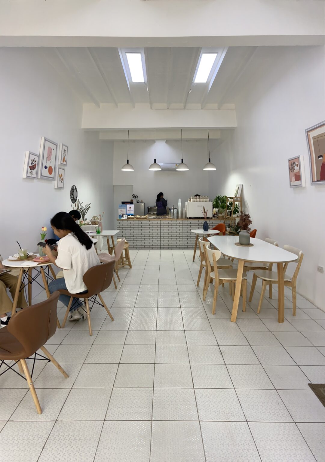 AGAIN.CAFE คาเฟ่เล็ก ๆ สไตล์มินิมอล ที่พร้อมมอบความสดชื่น ณ ใจกลางเมือง ...