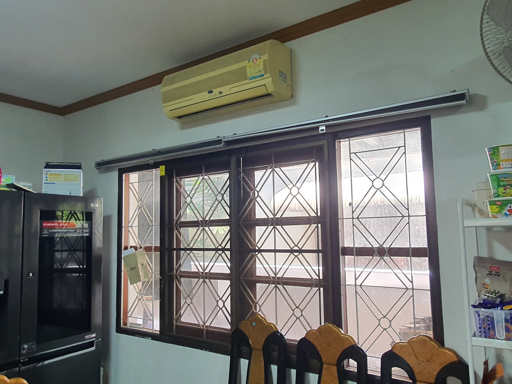 สาวรีวิวงาน DIY งบ 112 บาท เปลี่ยนโฉมแอร์เก่า 21 ปี สวยเหมือนใหม่โทนสีโมเดิร์น – NaiBann – ใน ...